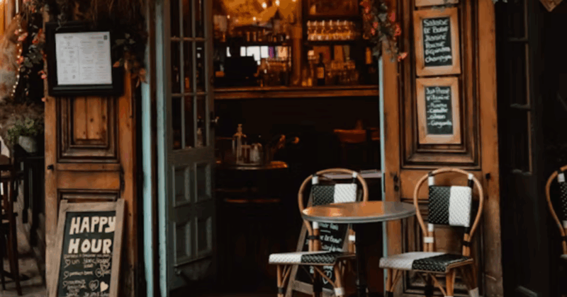 ELBORN Story - Queenie Luxe